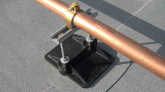 Low Profile Adjustable Pipe Supports For Rooftops - SS8-CL