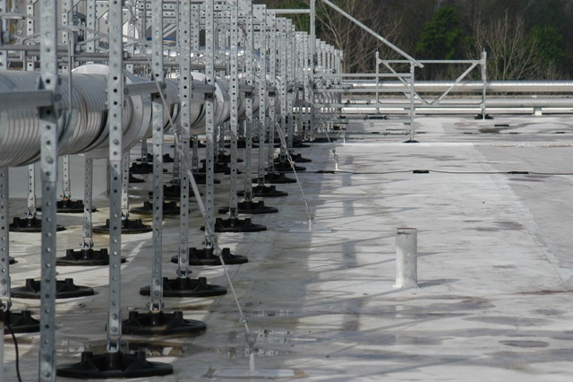 Wind Resistant Pipe Supports | Earthquake Resistant Design